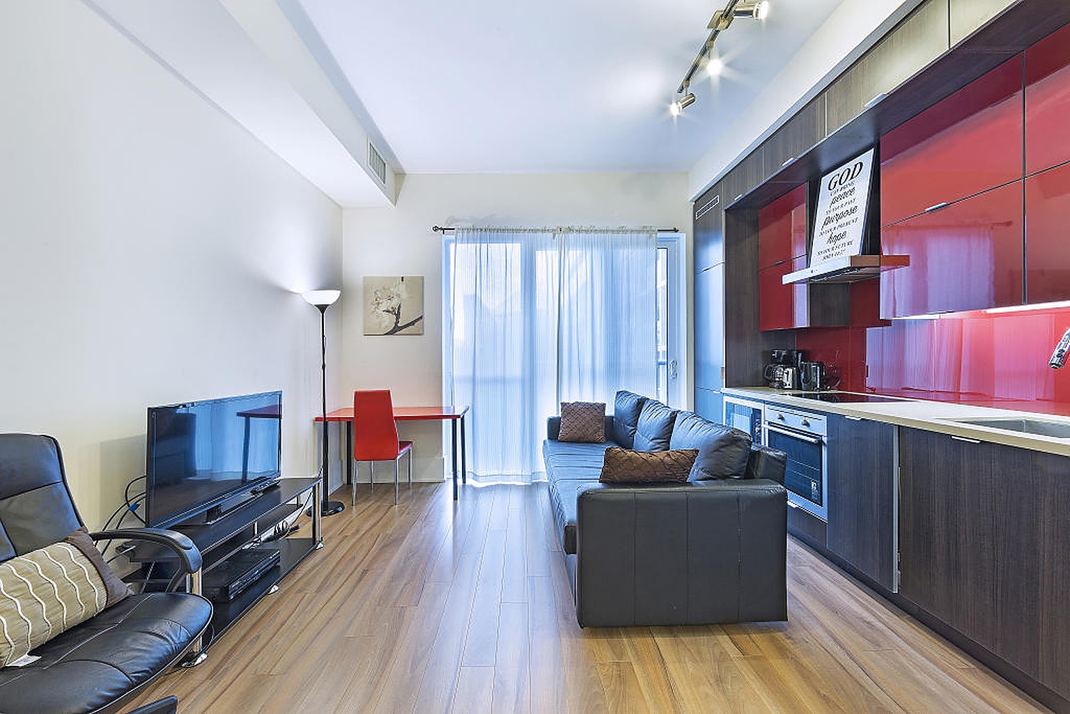 Luxury Executive Loft - Downtown Toronto - Toronto, Tri Stays - Tri Stays